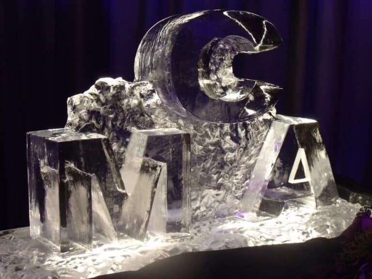 Hire Personal Custom Ice Sculptures | Velvet Edge Entertainment in ...
